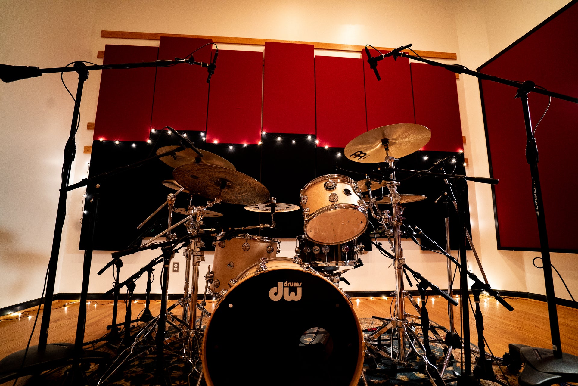 MixWave: Luke Holland